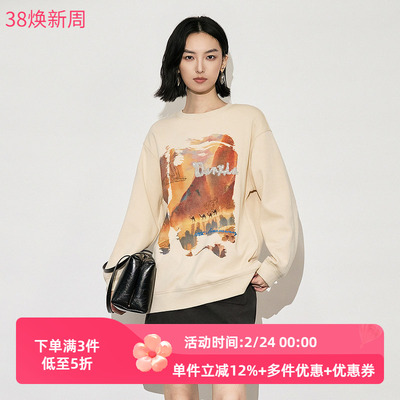 XG/雪歌2025年冬季新款休闲圆领套头印花长袖卫衣女XK401002B351