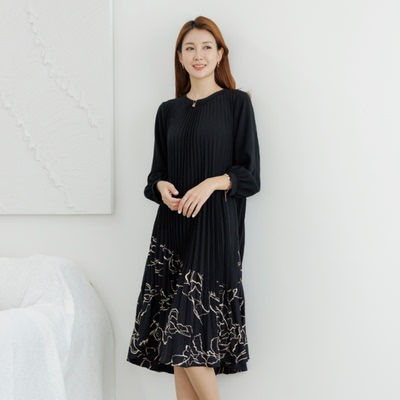 韩国妈妈装长袖褶皱连衣裙