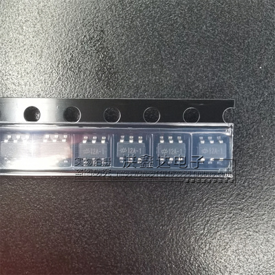 BS812A-1 全新 SOT23-6贴片 双按键电容触摸检测 丝印:12A-1