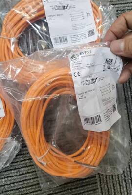 假一罚十 IFM EVT190 EVT042 EVT043 EVT044连接线现货