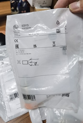 包邮 IFM 电感式模拟量输出传感器II6913IIK3015A1PKG/US 现货