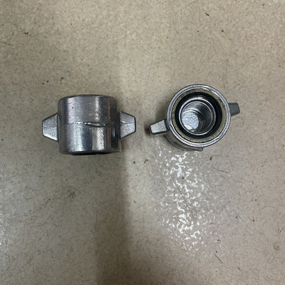 柳工液压油箱呼吸器放气阀帽