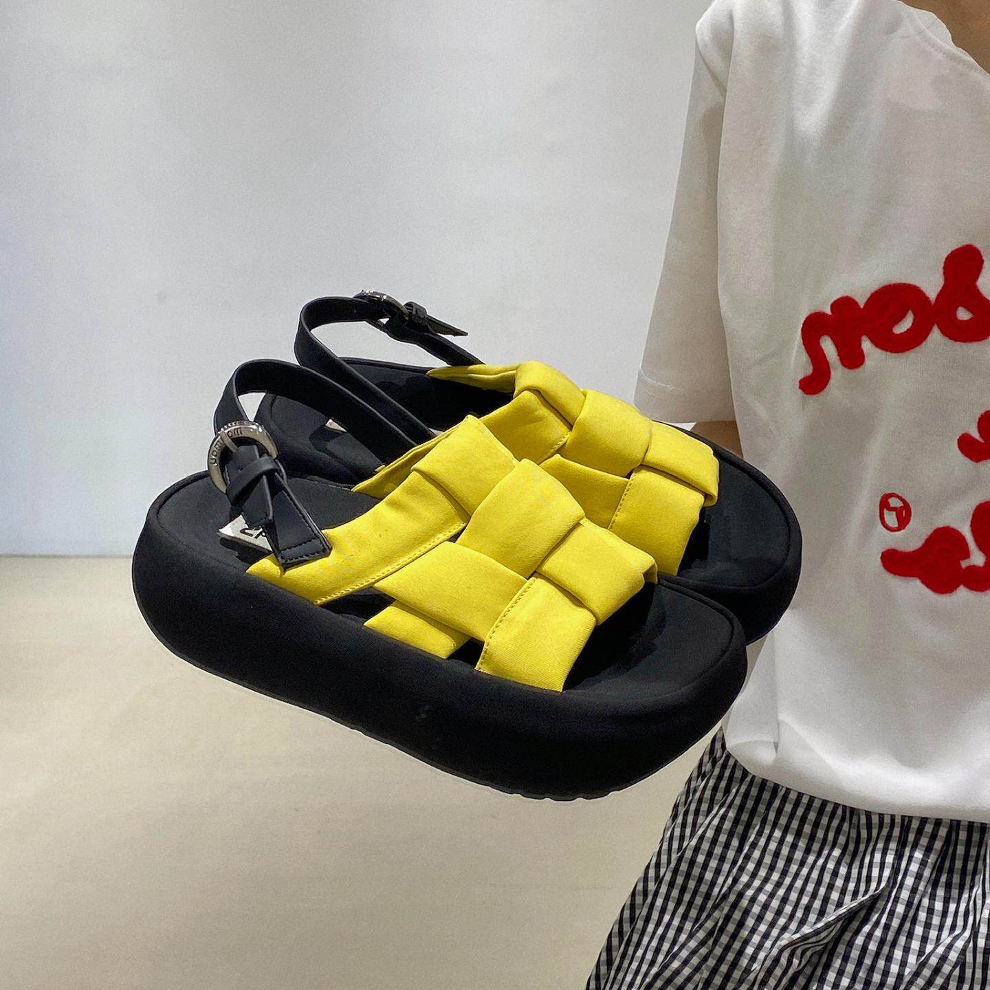 巨好穿~露趾时尚黄色编织休闲凉鞋女夏季透气百搭厚底增高沙滩鞋