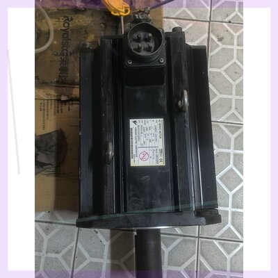 议价伺服马达SGMGH-1AACA61 11KW大功率 实物