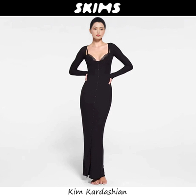 Skims连衣裙卡戴珊蕾丝V领长裙