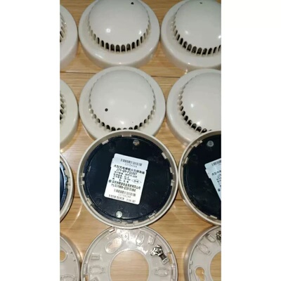 议价赋安光电烟感FS1027.成色好，無塗字，無翘痕，1.0版本