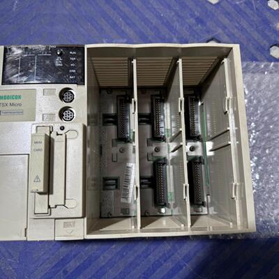 议价TSX37220 PLC控制器 TSX Micro 工业控制模块维修