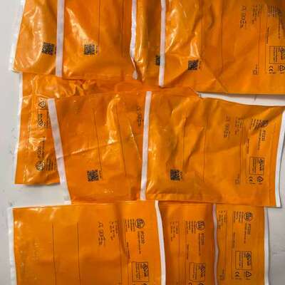 售前易福门 IFC230 接近开关感测器