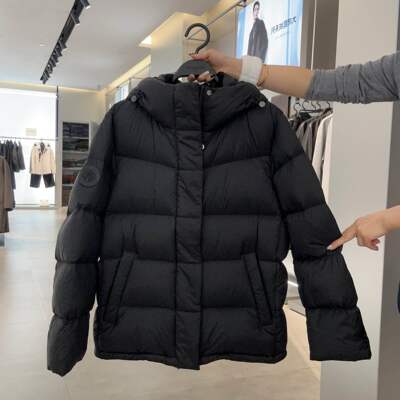 太平鸟男士时尚休闲羽绒服B1ACF4401