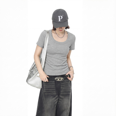 复古U型领正肩t恤女短袖2026新款夏季修身辣妹风半袖纯色显瘦上衣