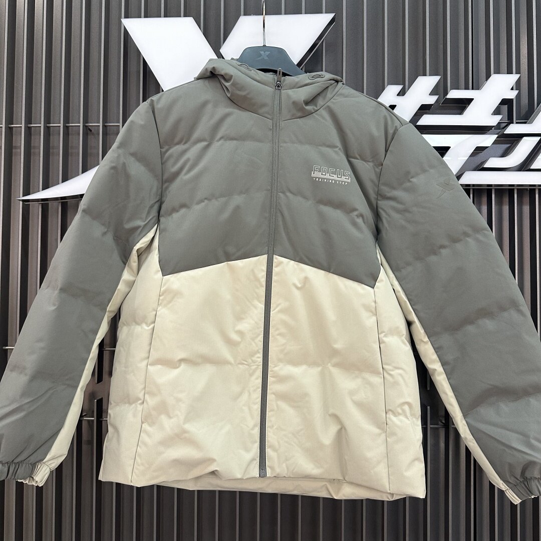 特步羽绒服男连帽外套2025冬季新款防风热反射梭织975429190003