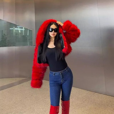 欧美红色新年连帽短款仿皮草外套