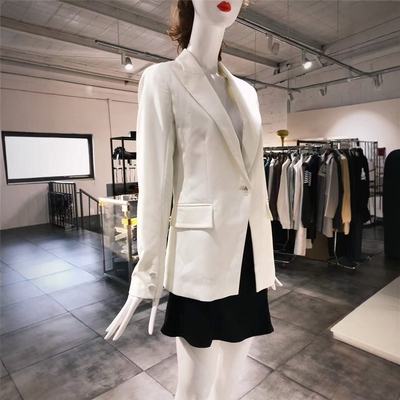 S-M穿 ACTITUDE BY TWINSET 经典洋装外套 570