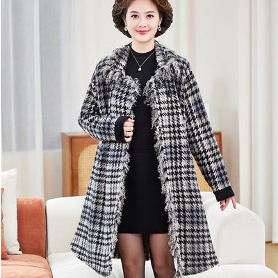 妈妈春秋冬新款千鸟格水貂绒外套