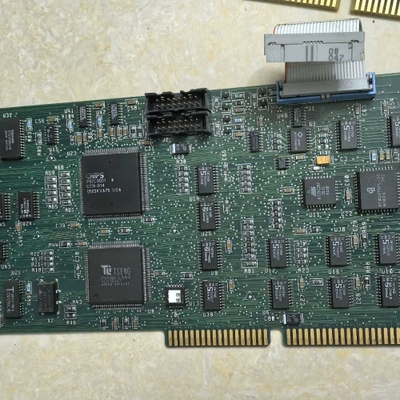 寻《《COGNEX VIDEOMIXER 工业采集卡，型号200-