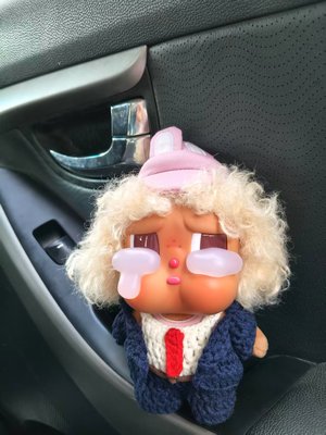 哭娃crybaby 搪胶公仔度假模式vacation mode娃衣着替套装新款