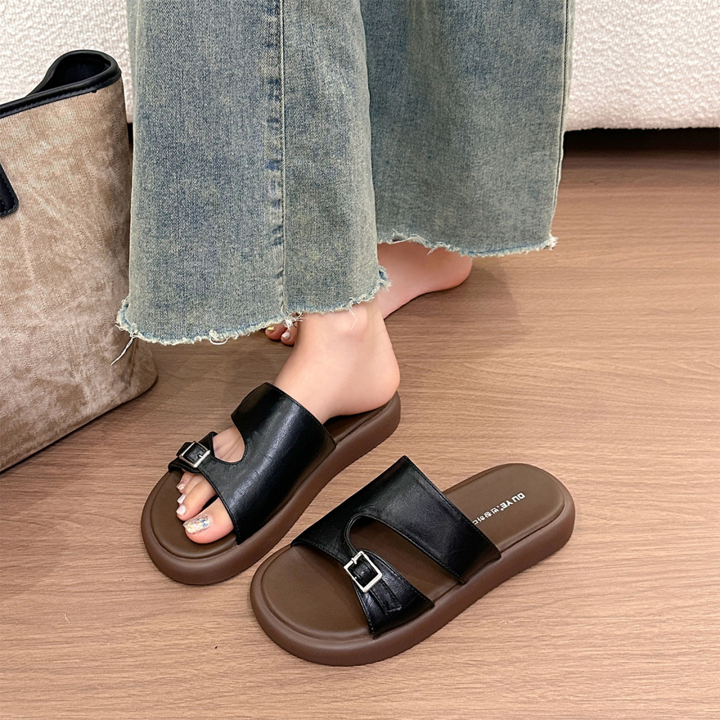 勃肯凉拖鞋女夏外穿2026新款高级感绝美不累脚巨好看海边沙滩凉鞋