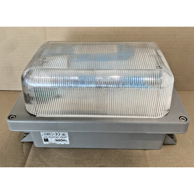 Thorn Heavy Duty Bulkhead/Industrial Light DB70 240V 50Hz