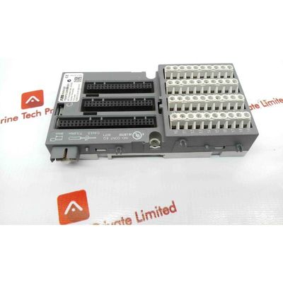ABB TU515 B1 1SAP212200 R0001 Unité D'Entrée/Sortie 24VDC