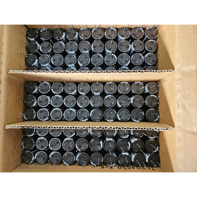 LELON Kondensator 18000UF 16V 20% RDL 2 (100 Stück)