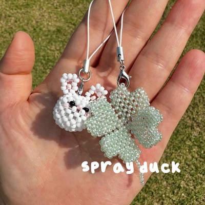 韩国ins同款可爱兔子四叶草挂件钥匙扣手机链纯手工制作进口串珠