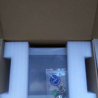 （议价)昆仑通态TPC1031Ki1031Ni   金属壳