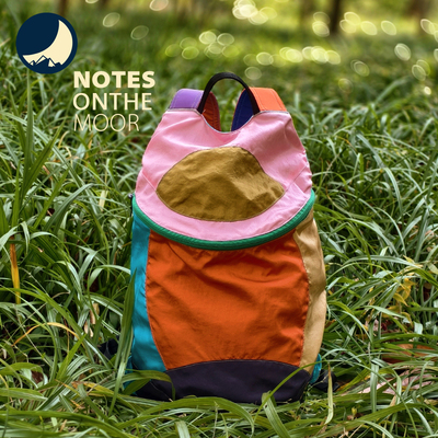 Notes onthe moor户外徒步旅游骑行超轻便登山运动双肩包防水背包