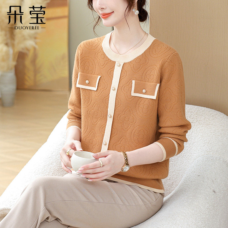 中年妈妈春装小香风毛衣2026新款针织衫中老年人女春秋季气质套装