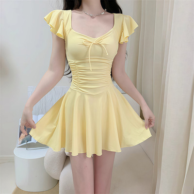 泡温泉清新收腰露背荷叶袖泳衣女