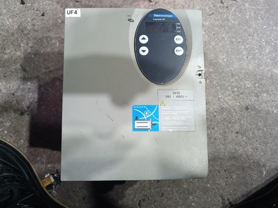 施耐德变频器LXM05CD34N4功能完好