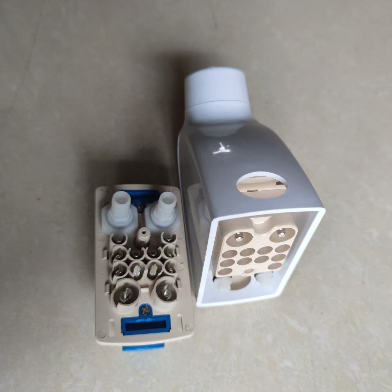 仪器端插拔头脱毛激光枪射频连接件快速插头美容冰冻负压水气配件