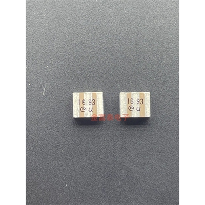村田贴片陶瓷滤波器CSTCV16.93MXJ0C3-TC20 16.93MHZ 三脚3.1*3.7