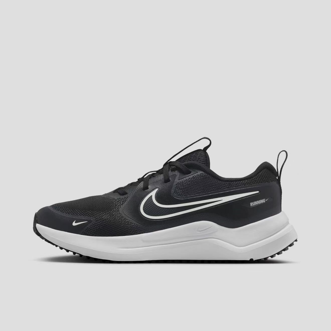 耐克 Nike COSMIC RUNNER GS 大童运动休闲透气跑步鞋 HM4402-003