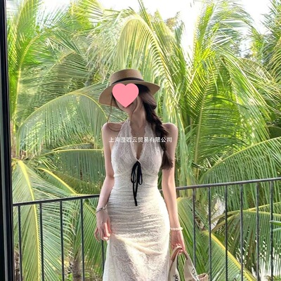 titi小姐姐挂脖式连衣裙性感露背裙子女夏季清冷感长裙度假休闲裙