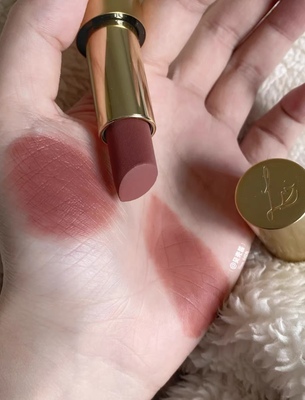 哑光丝绒口红LisaEldridge