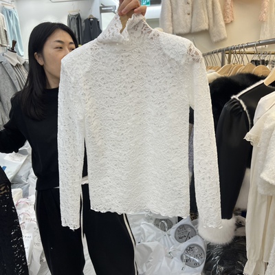 立领蕾丝显瘦长袖垫肩打底T恤