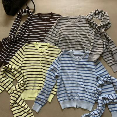档口主推面料超软糯4色韩女人手一件韩系简约休闲百搭条纹DZ38098