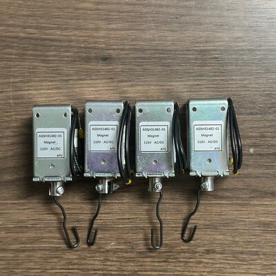 询价购-SH31482-01，施耐德分合闸线圈，全新未使用备件，可维修-