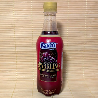 日本进口朝日Asahi饮料韦尔奇Welch‘s 红葡萄味微碳酸饮料450ml