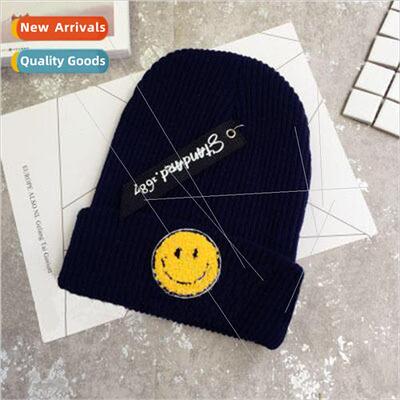 2018 fall and winter Korea smiley face labeled wool cap fema
