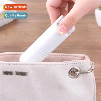 Portable folding anti-static clothing silice dusting roller