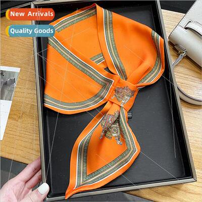2022 Retro new fashion cross neckerchief women silk scarf de