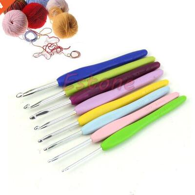 8 Size Multicolor Soft Plastic Handle Aluminum Crochet Hooks