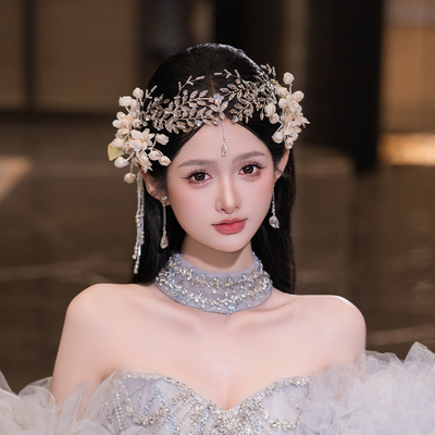 超仙韩系新娘发饰高级感额饰精灵树叶侧边铃兰花发夹婚纱晚宴配饰