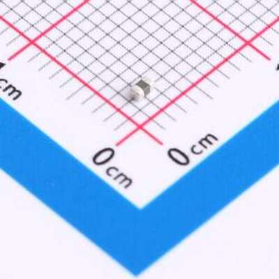 VC060305A150RP 压敏电阻 钳位电压18V 0.1焦耳 0603压敏电阻 060