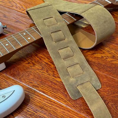 美产Fender限量版皮质吉他背带
