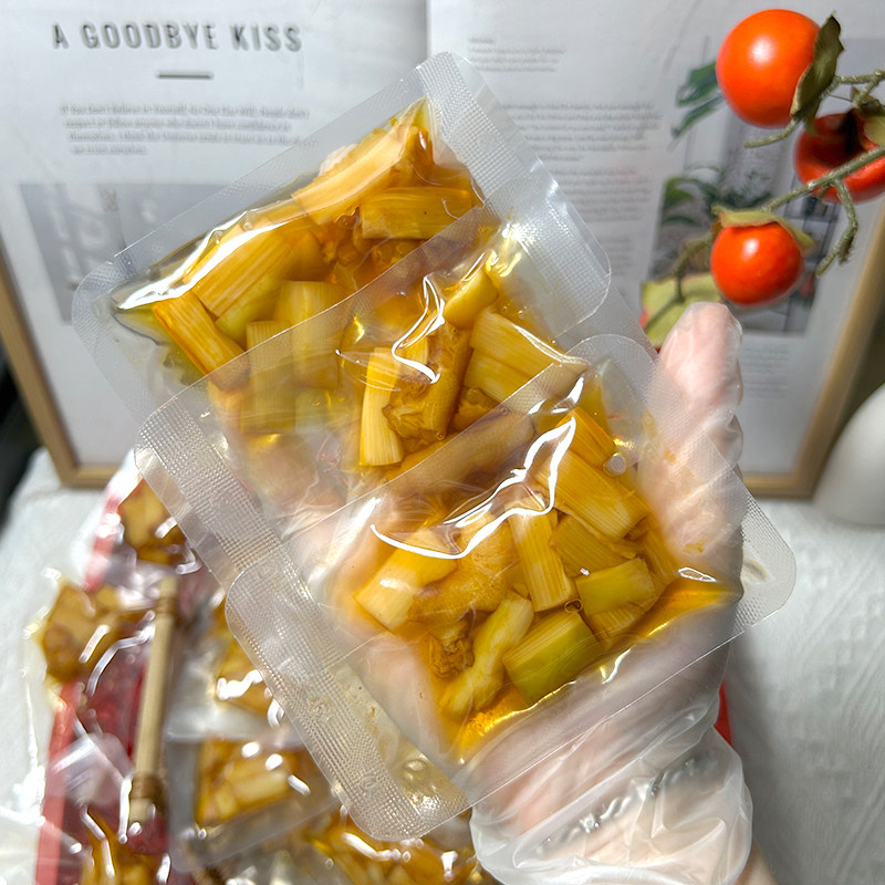 脆笋鸭掌筋柠檬味休闲零食酸爽泡鸭爪筋无骨嫩滑Q弹休闲零食
