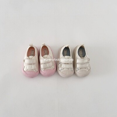 NEKO韩国进口童鞋代购26春夏女童宝纯色软底双魔术贴饼干鞋帆布鞋