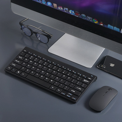 Wireless keyboard and mouse kit, laptop computer with extern