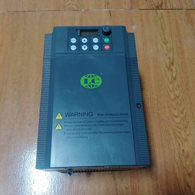 可维修15kw变频器HLC015P-T4，功率15kw，380
